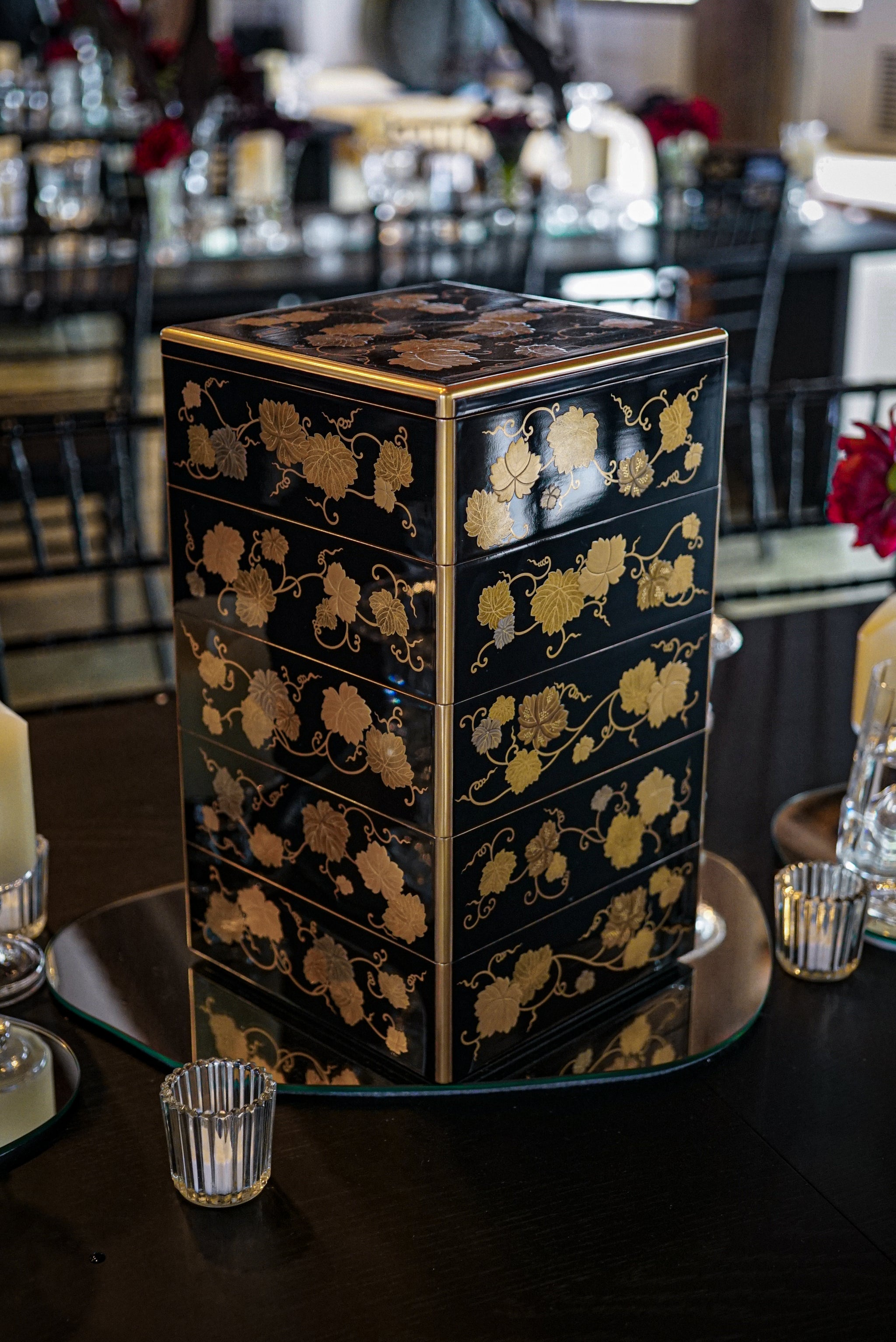 Jubako with Grape and Arabesque Maki-e Design